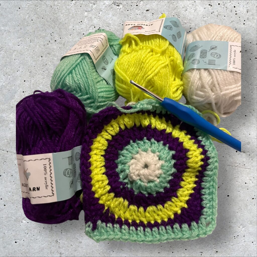 Granny Square Crochet Workshop - Tata Christiane