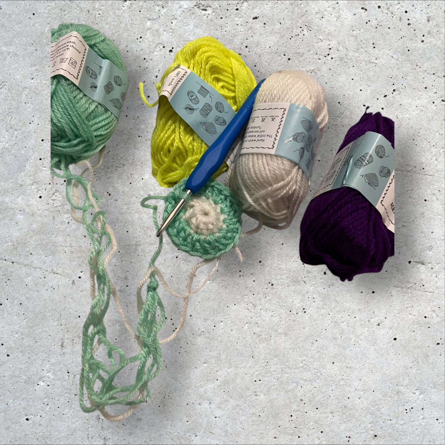 Granny Square Crochet Workshop - Tata Christiane